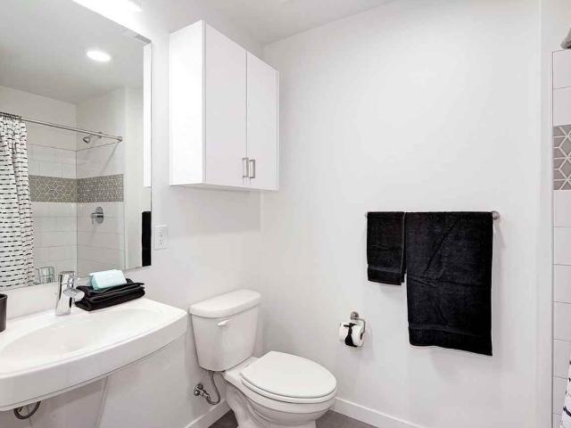 Brooklyn 65 Studio Apartment for Rent at 1222 Ne 65th St, Seattle, WA 98115 Roosevelt