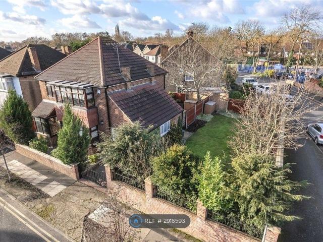 Brooklyn Way, West Drayton UB7, 4 bed detached house to rent, £2,800 pcm | PrimeLocation