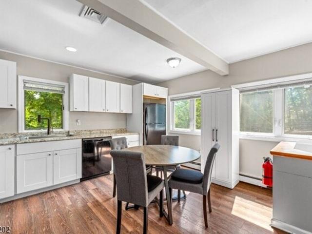 Brooklyn Mountain Rd, Hopatcong, Home For Sale