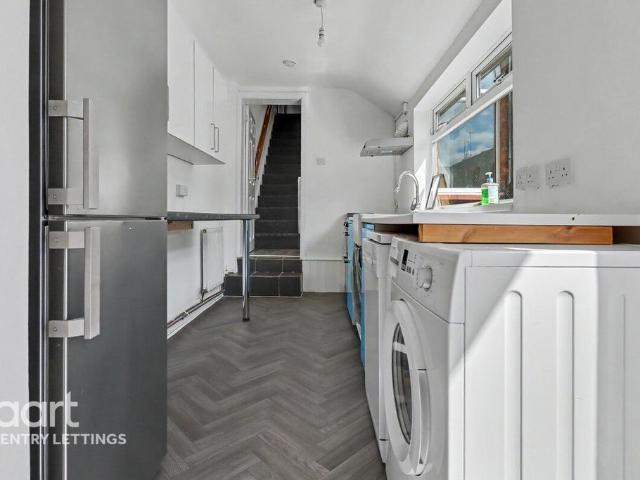 Brooklyn Road, Coventry 3 bed terraced house to rent £1,070 pcm £247 pw