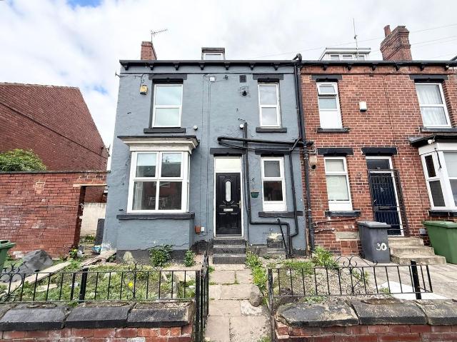 Brooklyn Street, Leeds, West Yorkshire LS12, 3 bed terraced house to rent, £950 pcm | PrimeLocation