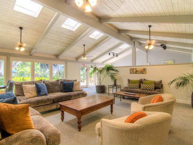 Brooklake 1 Bedroom Apartment for Rent at 1401 South Harbor Boulevard, La Habra, CA 90631