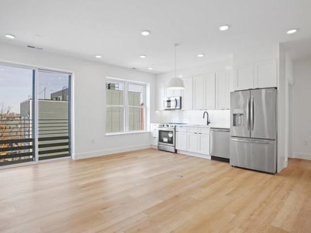 Brookland DC | Furnished Bedroom | Private Bath |