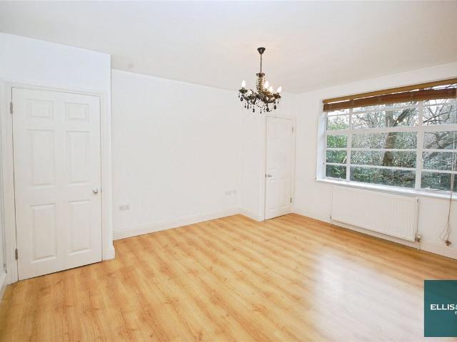 Brookland Rise, Hampstead Garden Suburb NW11, 3 bed flat to rent, £2,400 pcm | PrimeLocation