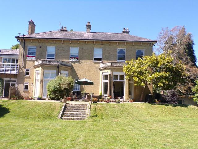 Brooklands, Lyndhurst SO43, 1 bed flat to rent, £925 pcm | PrimeLocation