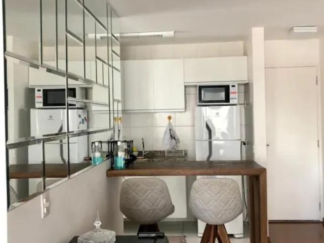 Brooklin, 1 dormitório, sala estendida, 1 vaga de garagem, no miolo do bairro