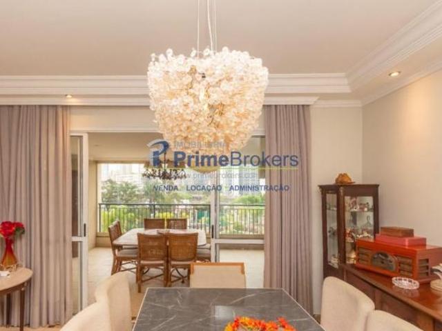 Brooklin 205m2. 4 dormitorios, 4 vagas
