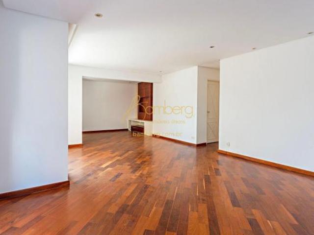 BROOKLIN APARTAMENTO/ 3 DORMITÓRIOS sendo 3 SUÍTES/ 3 VAGAS/ 133mts² a.c/ REFORMADO/