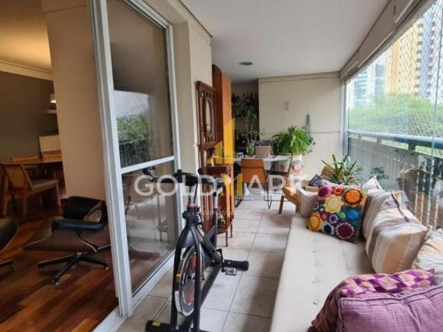 Brooklin Apartamento à venda 178 metros 4 dormitórios 3 suítes 3 garagens condomínio Club