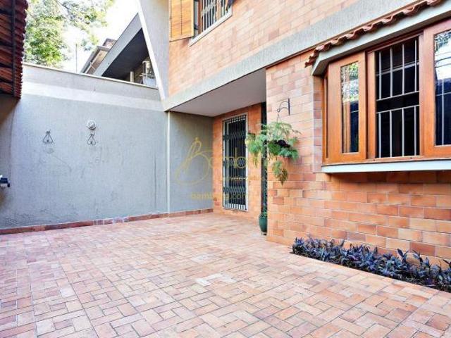 BROOKLIN CASA CHARMOSA COM 4 SUITES, HOME OFFICE, JARDIM PRIVATIVO, 3 VAGAS