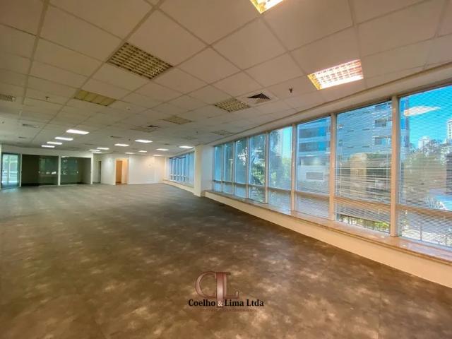 Brooklin conjunto comercial com 448m2 e 11 vagas
