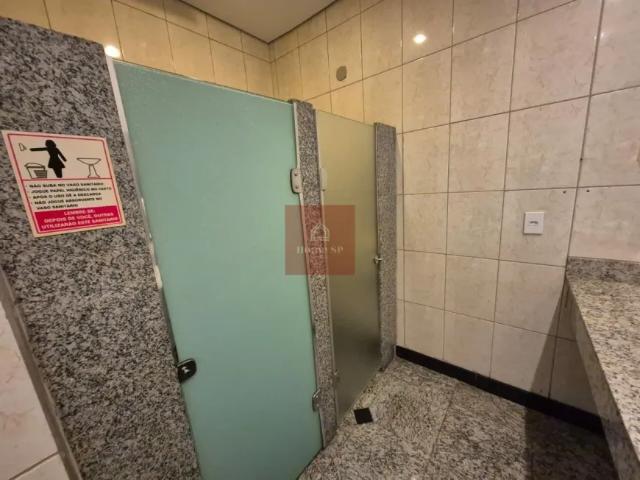 Brooklin, Espaço comercial com 7 salas, 8 banheiros, 5 vagas
