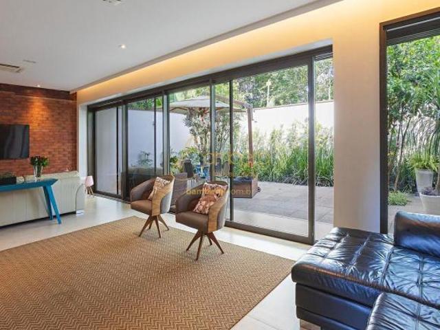 Cidade Monções/ Vista para o jardim/4 suítes/ Rooftop com piscina e área gourmet
