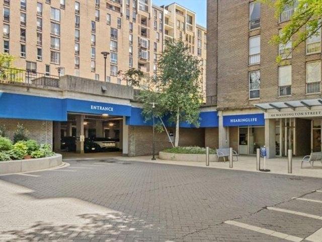 Brookline MA 02445 104692629