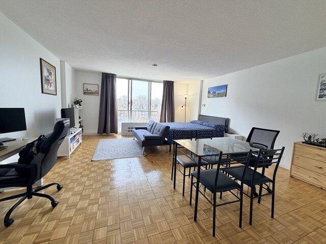 Brookline MA 02445 102595092