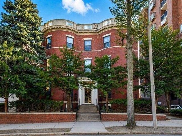 Brookline MA 02446 104851370