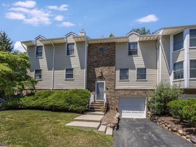 Brookstone Cir, Parsippany Troy Hills Township, Home For Sale