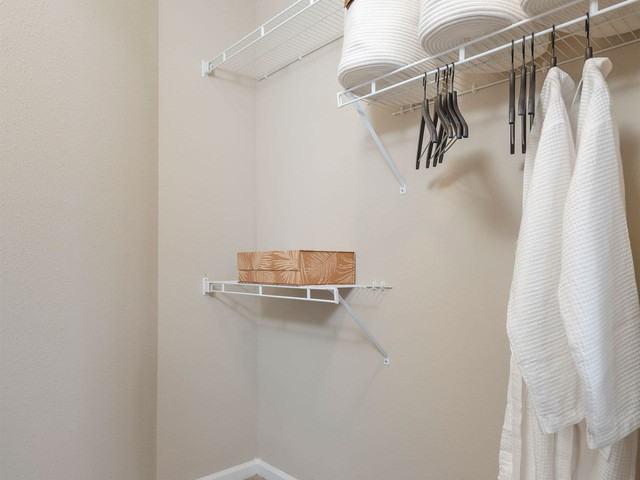 Brookstone Crossing Apartments 1 Bedroom Apartment for Rent at 6416 Ridgeline Dr, Cold Spring, KY 41076