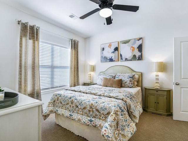Brookstone Park 2 Bedroom Apartment for Rent at 1842 Ochsner Blvd, Covington, LA 70433