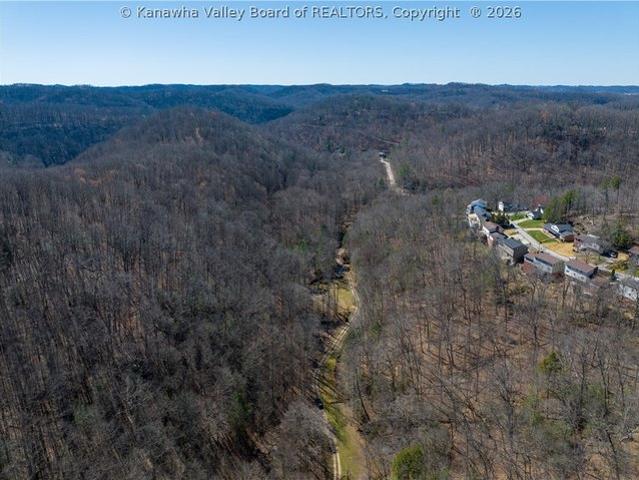 Brookstone Rd, Charleston, WV 25304