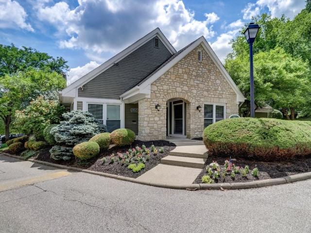 Brookstone Village 1 Bedroom Apartment for Rent at 3515 Brookstone Dr, Cincinnati, OH 45209 Oakley