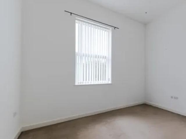 Brooks, 93 Chamberlayne Road, Brondesbury Park, London, NW10 3NL, United Kingdom | 2 bed duplex for rent #154570351 | Rentberry