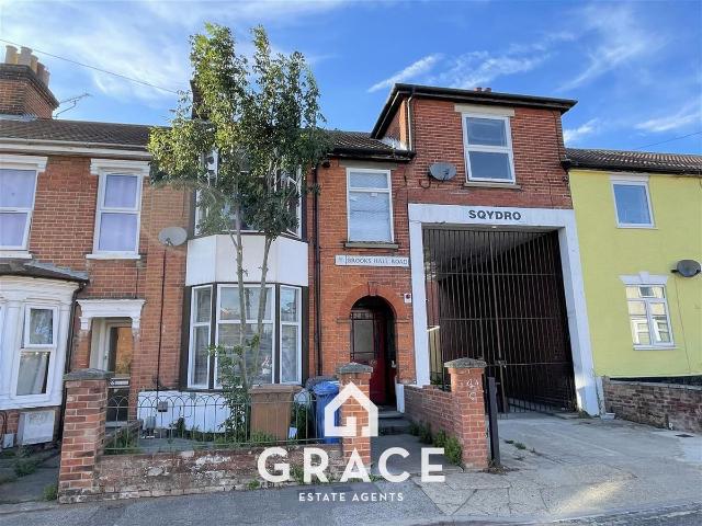 Brooks Hall Road, Ipswich IP1, 3 bed flat to rent, £950 pcm | PrimeLocation