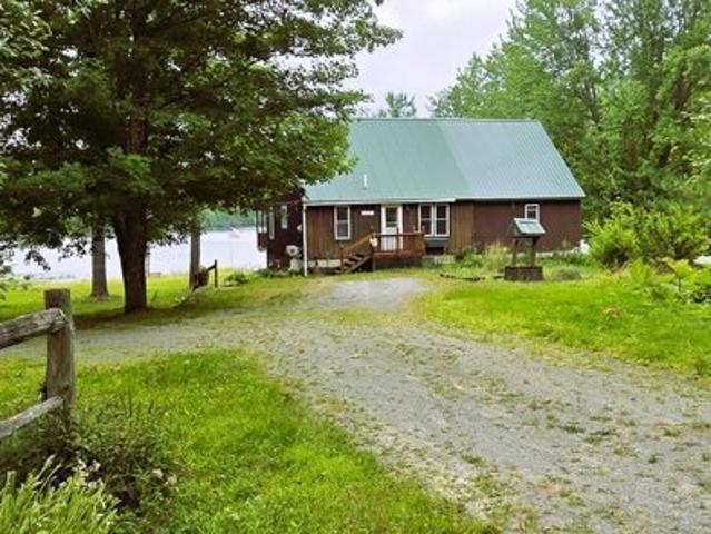 Brooks Pond Dr, Corinna, Home For Sale