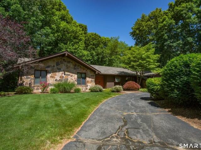 Brooks Rd, Longmeadow, Home For Sale