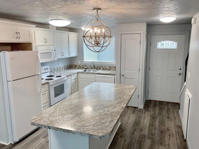 Brookshore Apartments