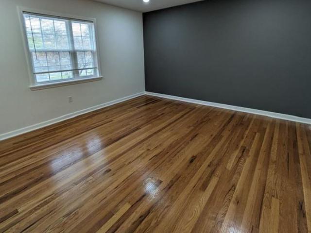 BROOKSIDE 1 Bedroom Apartment for Rent at 6401 Brookside Rd, Kansas City, MO 64113 Morningside