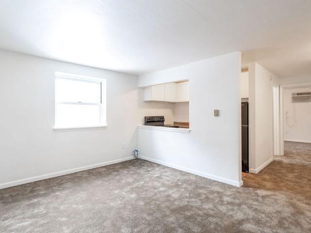 Brookside 1 Bedroom Apartment for Rent at 1005 Willowbrook Dr, Greensburg, PA 15601