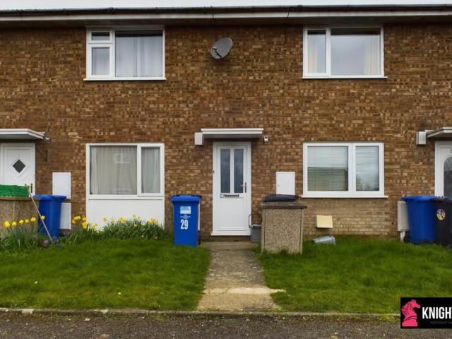 Brookside Close, Milton Keynes MK19 1 bed maisonette to rent £1,000 pcm £231 pw
