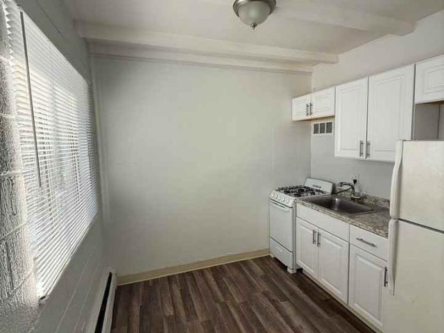 Brookside Apartments Studio Apartment for Rent at 418 E Brookside St, Colorado Springs, CO 80905 Stratton Meadows