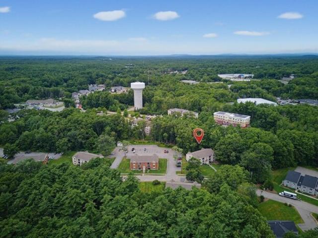 Brookside Dr Apt,exeter, Condo For Sale