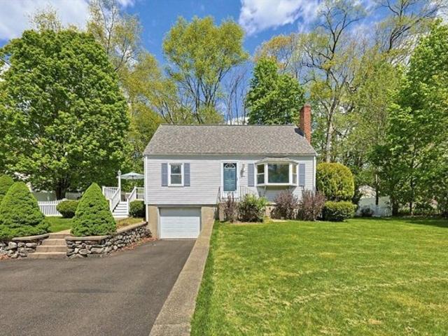 Brookside Dr, Foxboro, Home For Sale