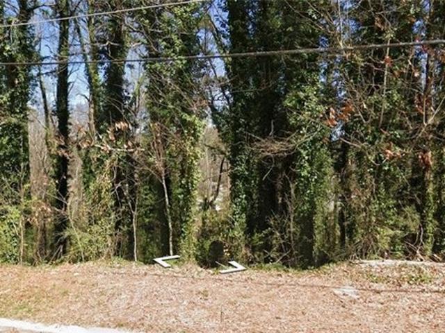 Brookside Dr, Forest Park, GA 30297