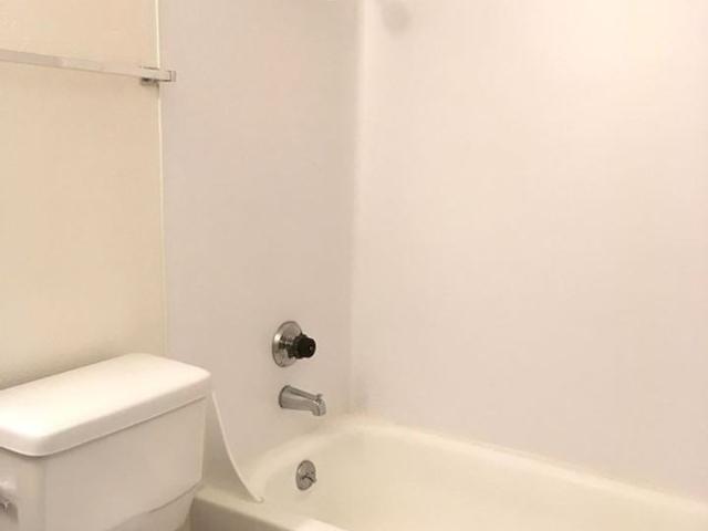 Brookside Estates 2 Bedroom Apartment for Rent at 6750 Sw Scholls Ferry Rd, Raleigh Hills, OR 97008 Raleigh Hills