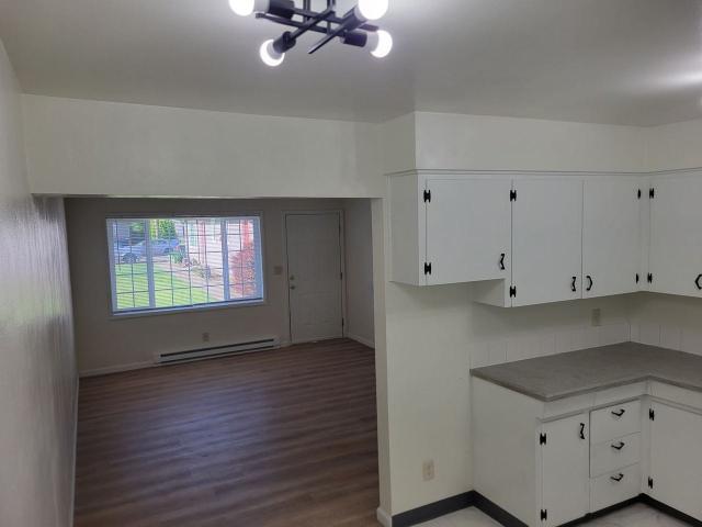 Brookside Manor Apartments 2 Bedroom Apartment for Rent at 2551 Hyde Ct Se, Salem, OR 97301 Southeast Salem