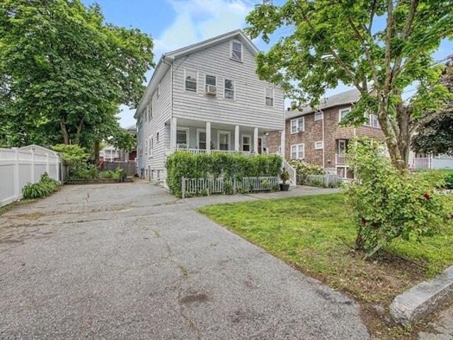 Brookside Pkwy, Medford, Home For Sale