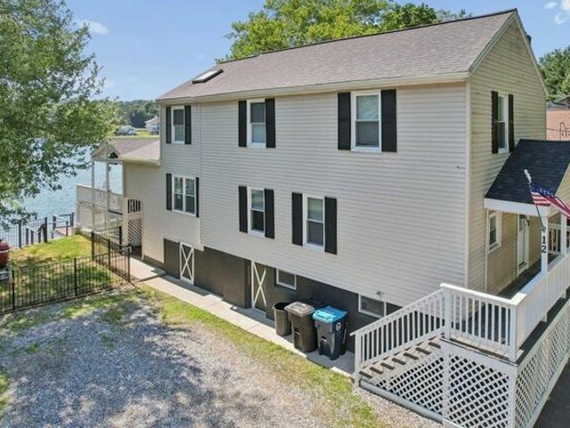 Brookside Pl, Shrewsbury, Home For Sale