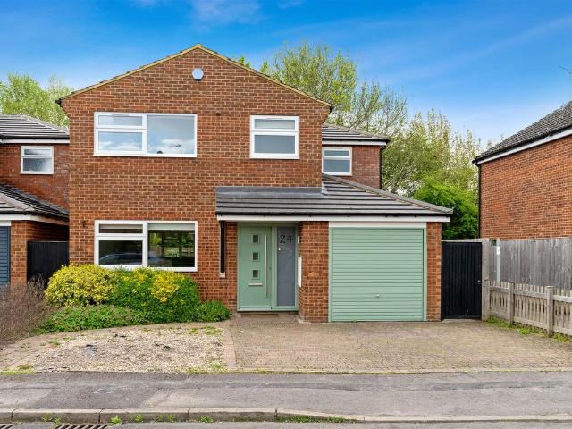 Brookside, Western Turville HP22, 4 bed detached house to rent, £2,300 pcm | PrimeLocation