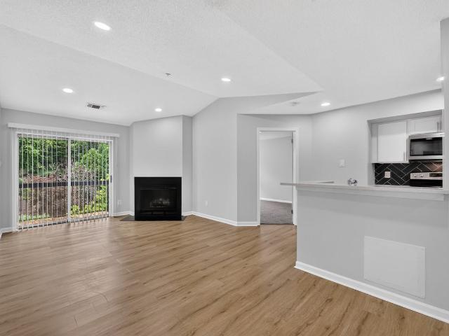 Brookview Apartments 1 Bedroom Apartment for Rent at 1235 Ashbourne Rd, Philadelphia, PA 19027 Elkins Park