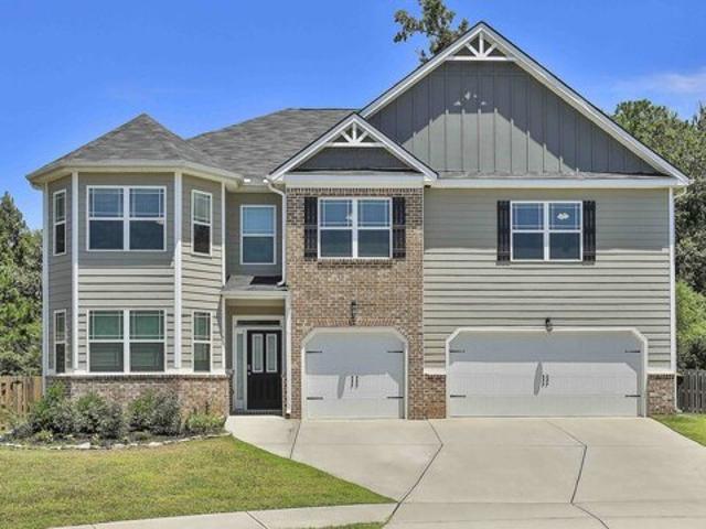 Brookview Dr, Newnan, Home For Sale