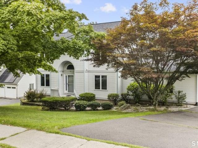 Brookview Ln, Middletown, Home For Sale