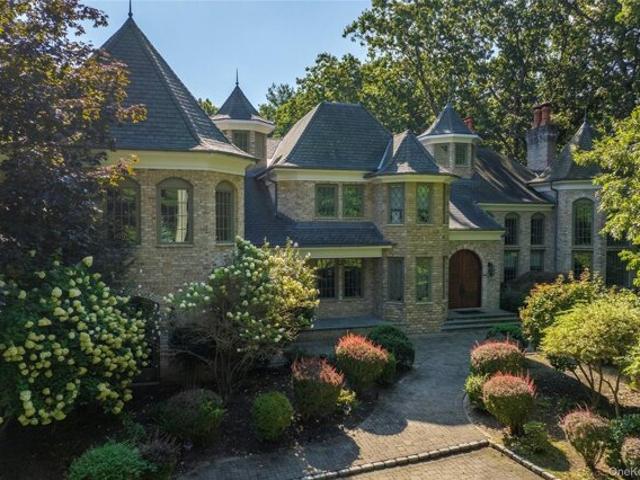Brookville Rd, Muttontown, Home For Sale