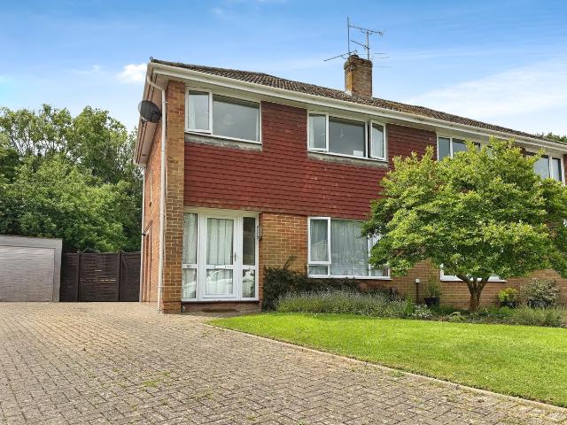Brookway, Burgess Hill RH15, 3 bed semi detached house to rent, £1,700 pcm | PrimeLocation