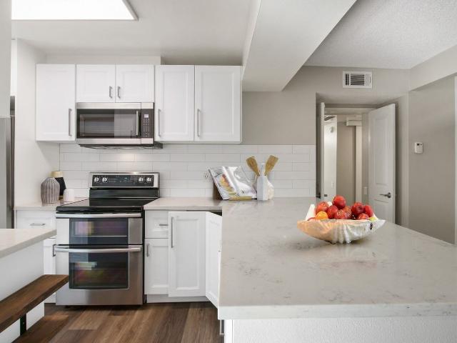 Brookwood 1 Bedroom Apartment for Rent at 18537 E Arrow Hwy, Azusa, CA 91722 Azusa