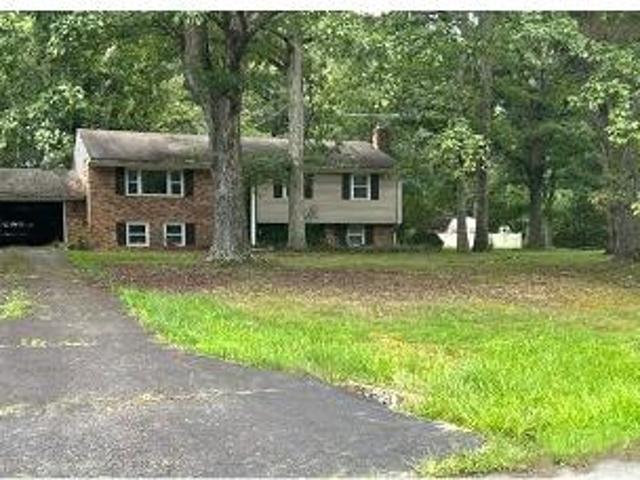 Brookwood Dr