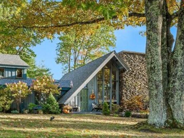 Brookwood, Mendon, Home For Sale